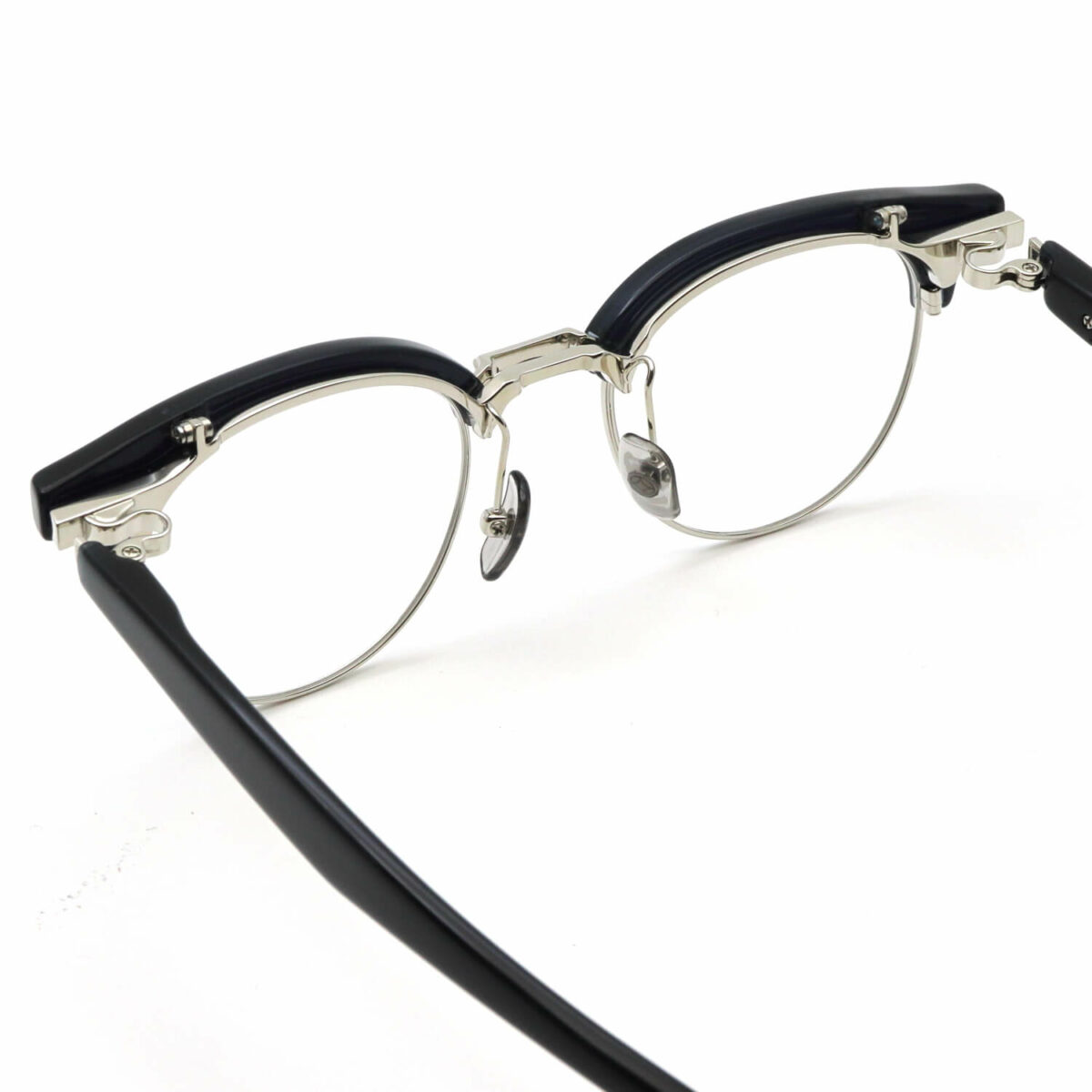 【お問合せ多数】999.9の跳ね上げ式メガネ新作入荷！ 全ラインナップを紹介 | お知らせ | Visio eyewear shop